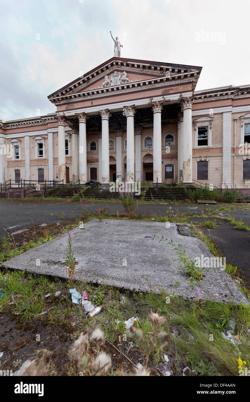 Old courthouse northern ireland hi-res stock photography and images - Alamy