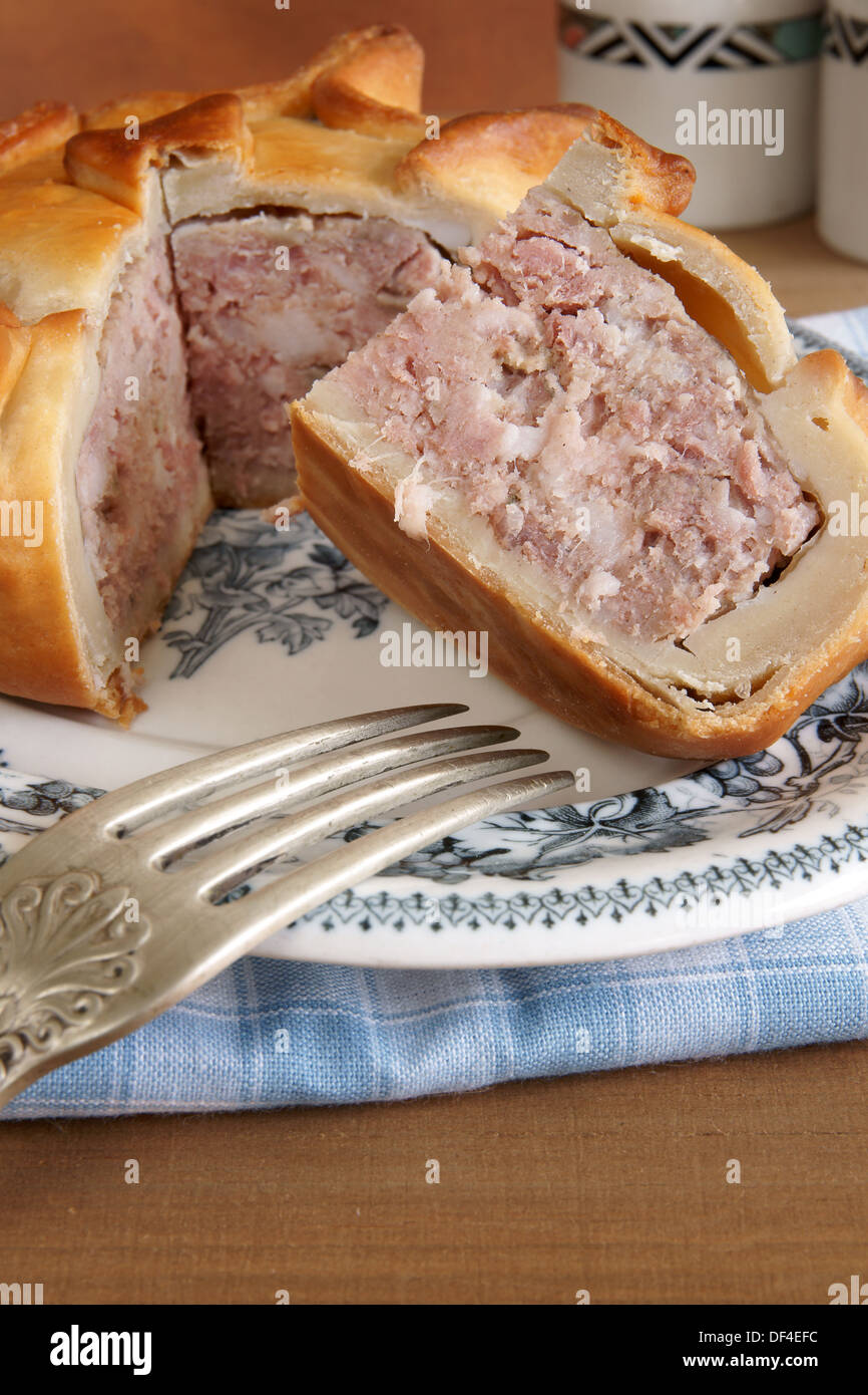 Meat pie slice hi-res stock photography and images - Alamy