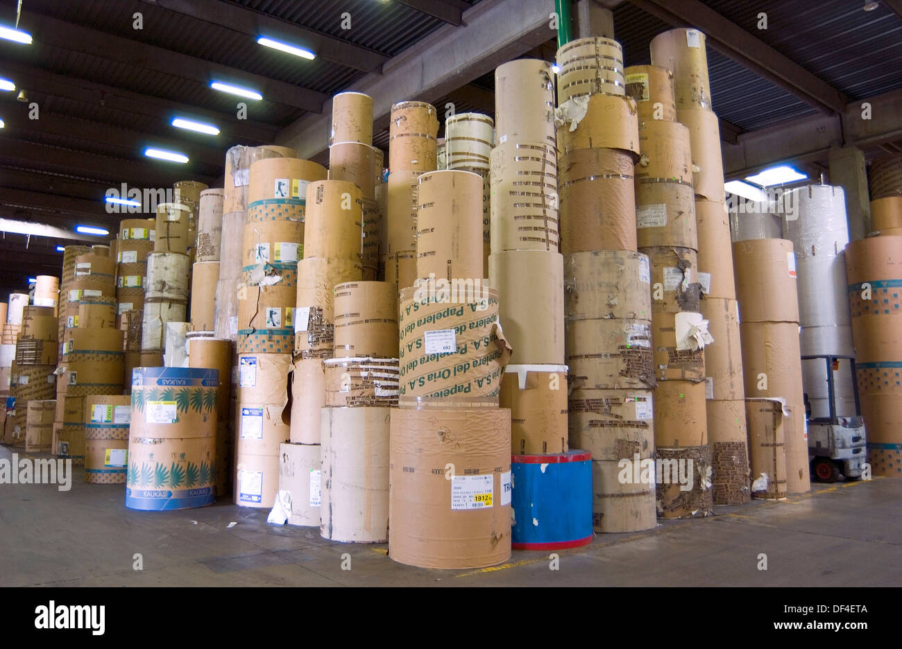 Warehouse paper hi-res stock photography and images - Alamy