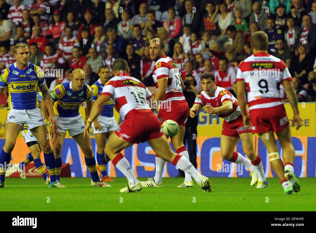 Matty smith wigan warriors rugby hi-res stock photography and images ...