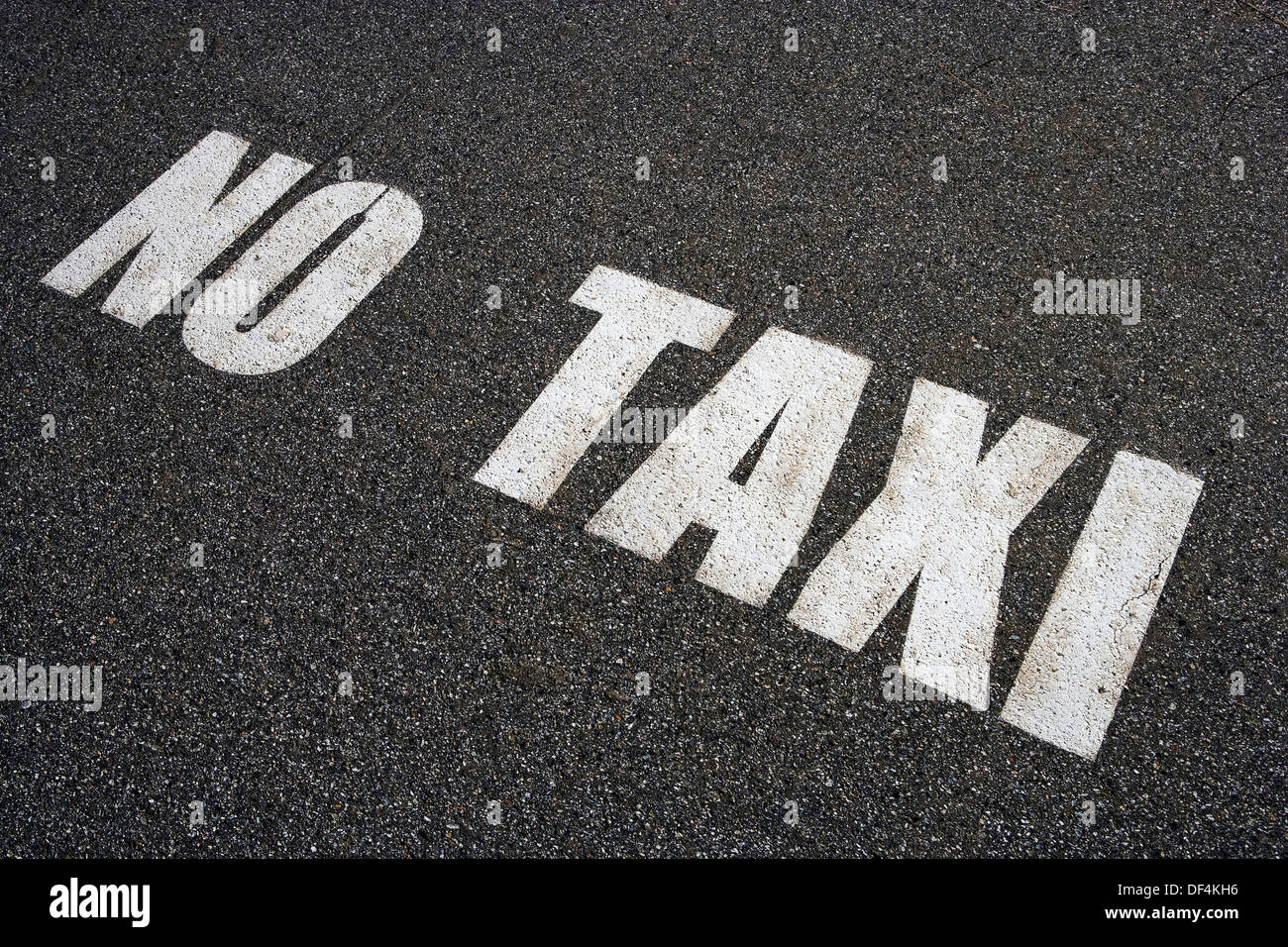 Asphtalt hi-res stock photography and images - Alamy