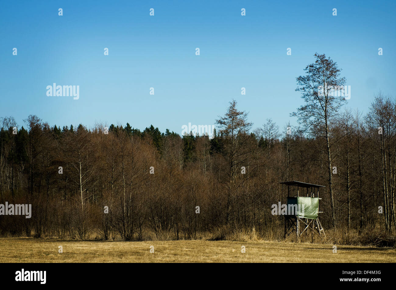 Field tower hi-res stock photography and images - Alamy