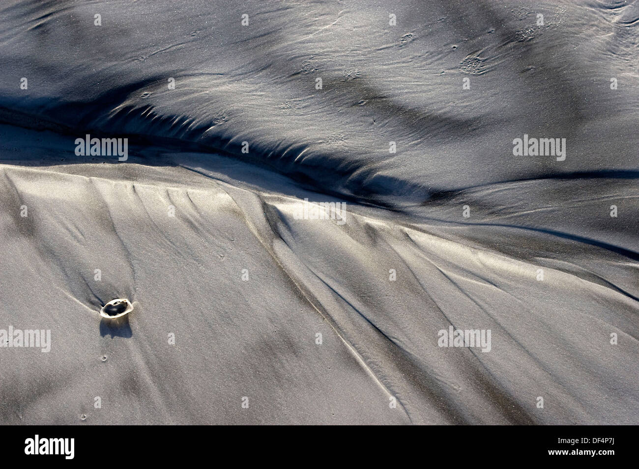 Tidal mark hi-res stock photography and images - Alamy