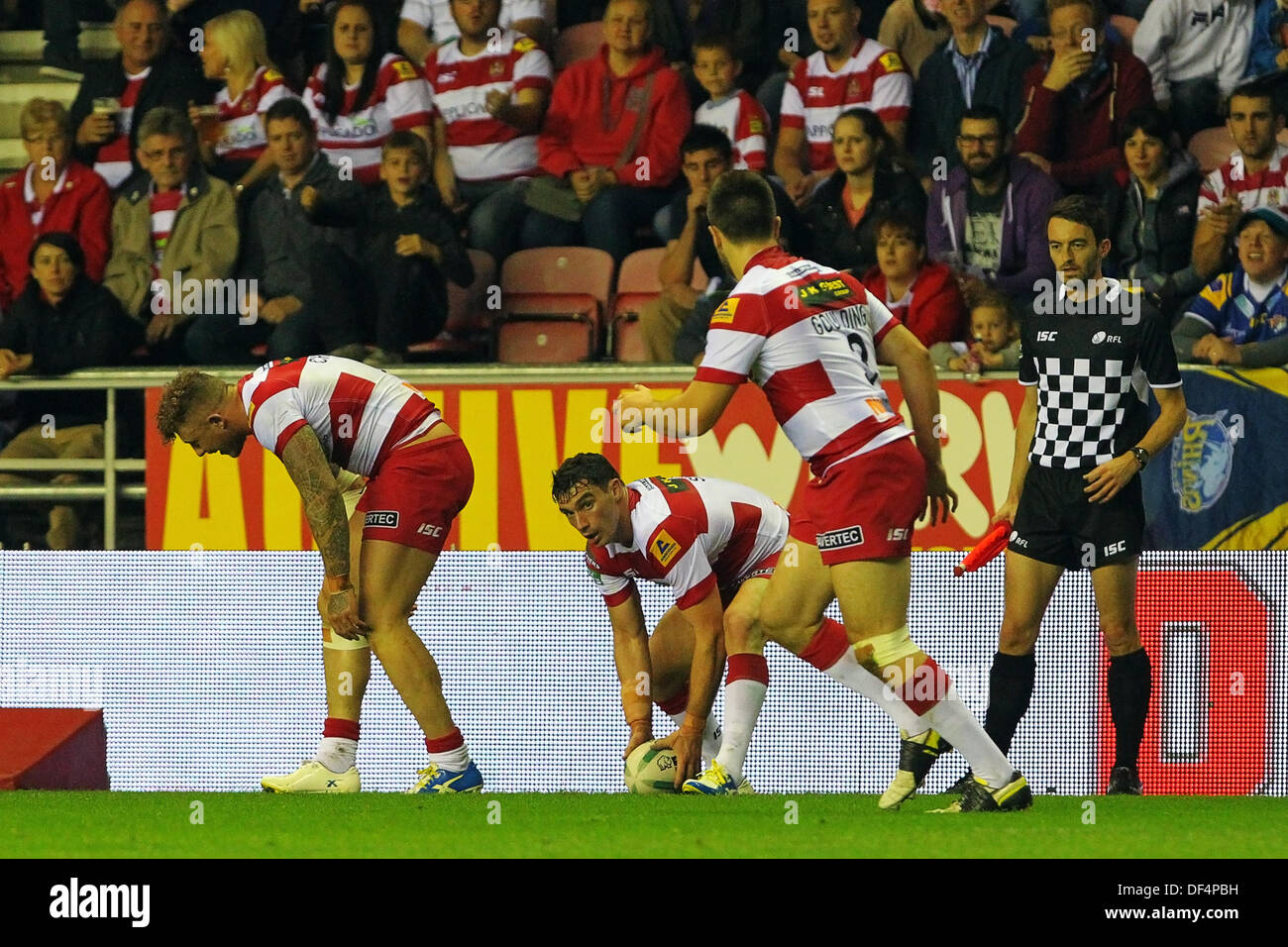 Matty smith wigan warriors rugby hi-res stock photography and images ...