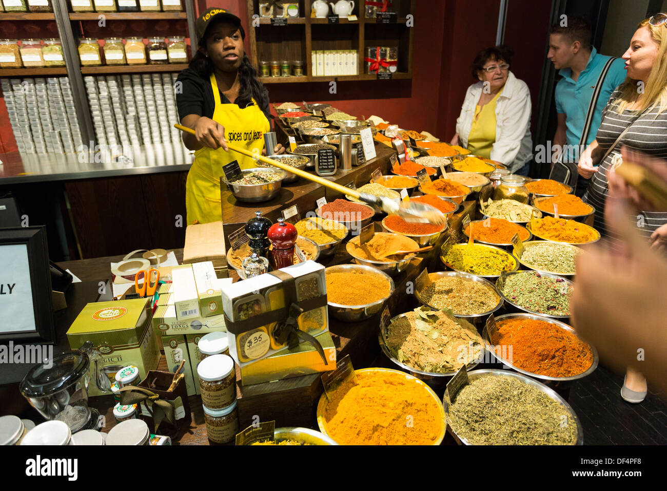 Using herbs and spices hi-res stock photography and images - Alamy