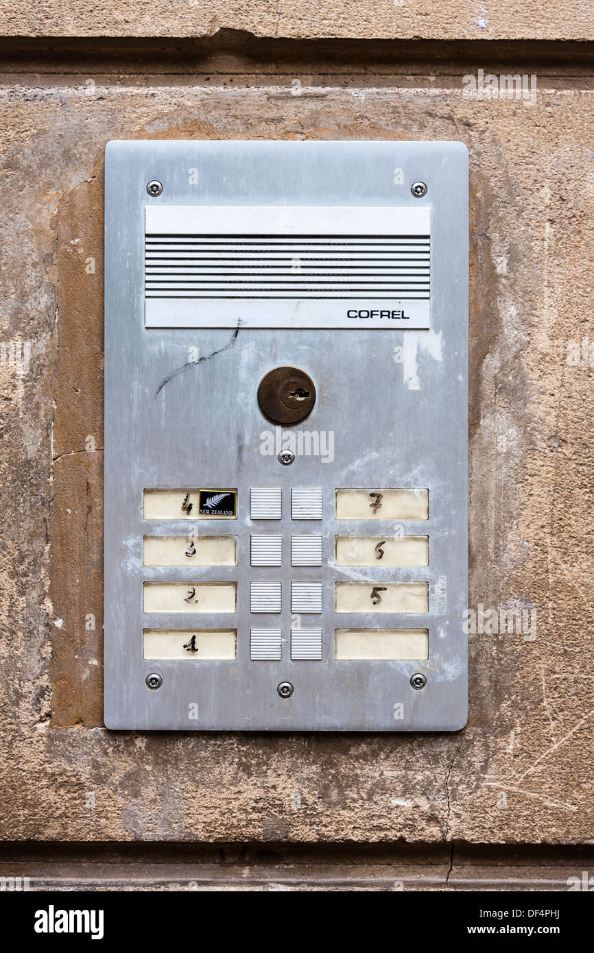 Intercom on wall of apartment block Stock Photo - Alamy
