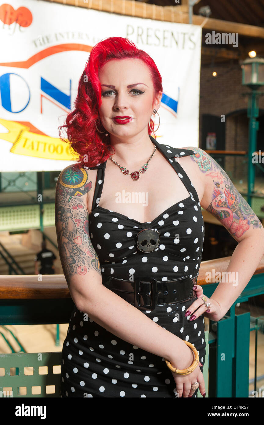 Redhead convention hi-res stock photography and images - Alamy