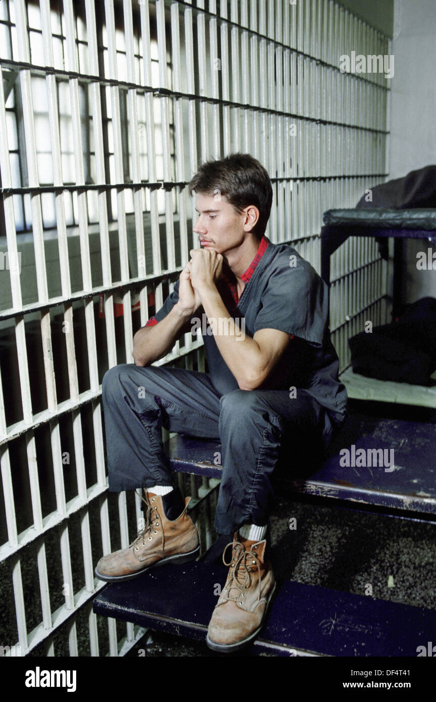 Male jail hi-res stock photography and images - Alamy