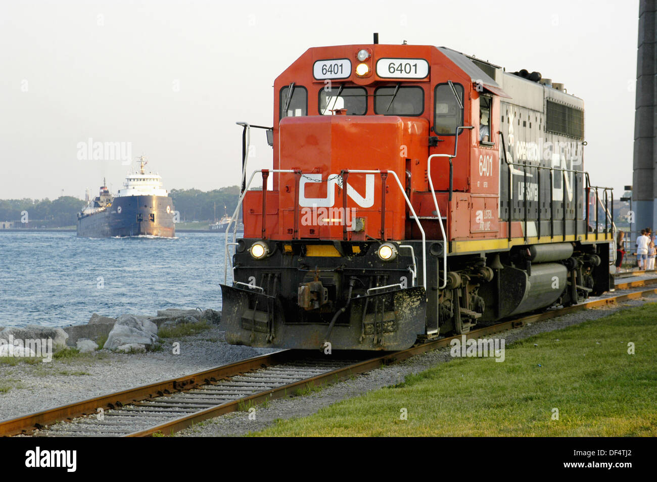 Two form hi-res stock photography and images - Alamy