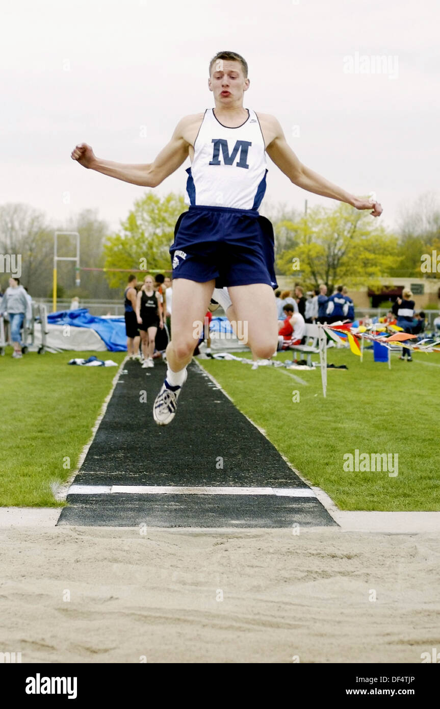 High school long jump hi-res stock photography and images - Alamy