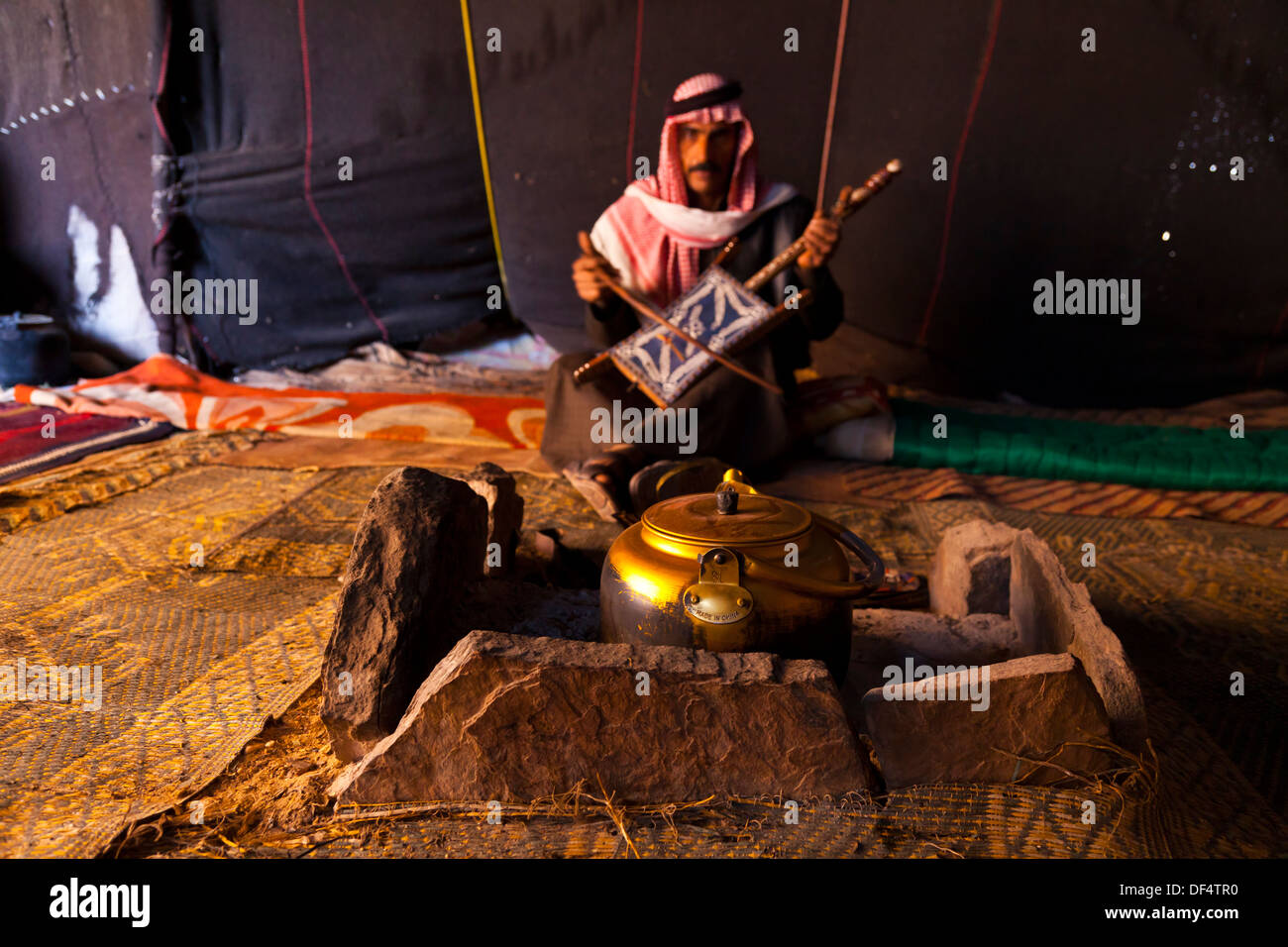 Bedouin musical instrument hi-res stock photography and images - Alamy