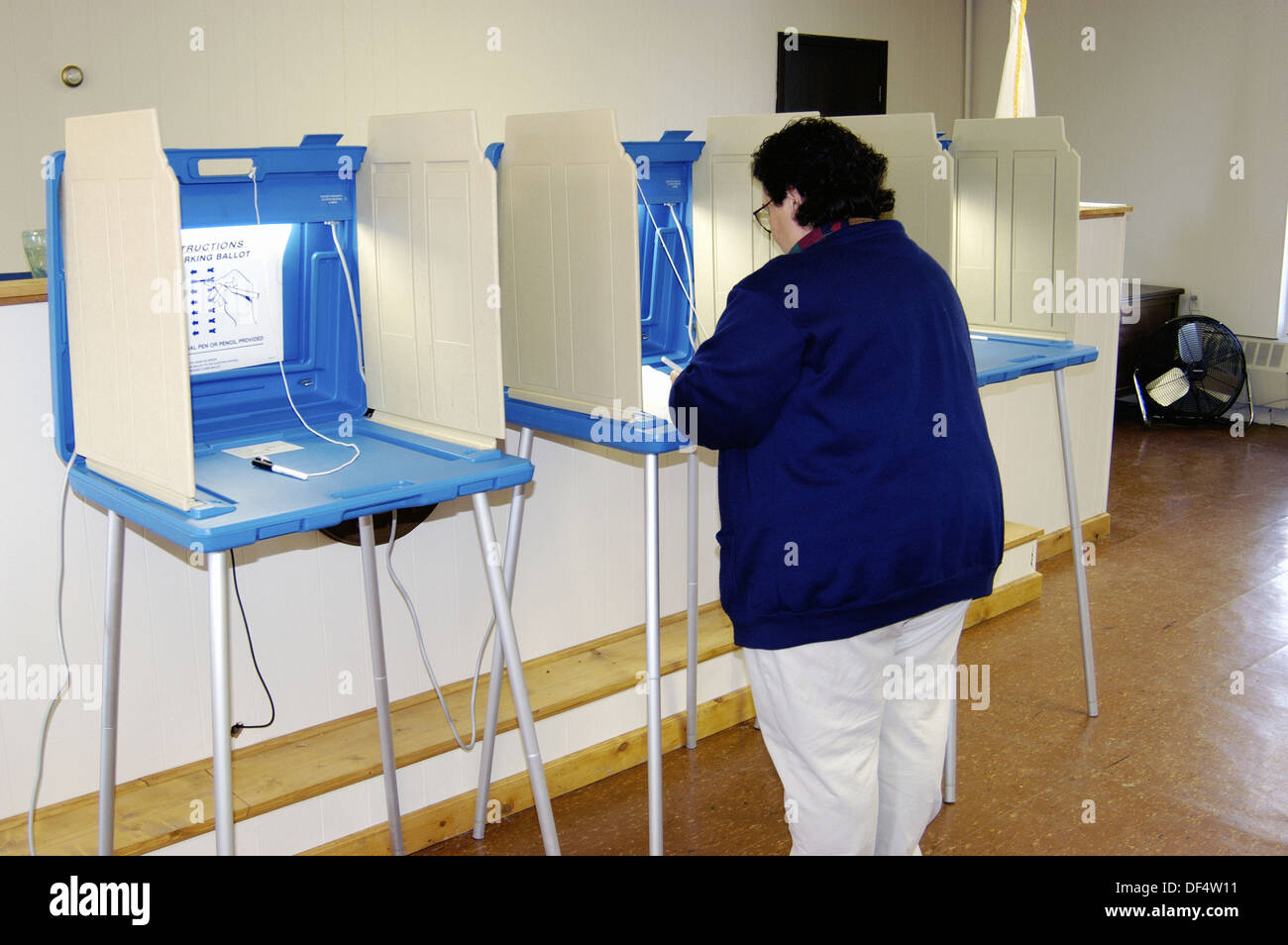 Electronic voting image hi-res stock photography and images - Alamy