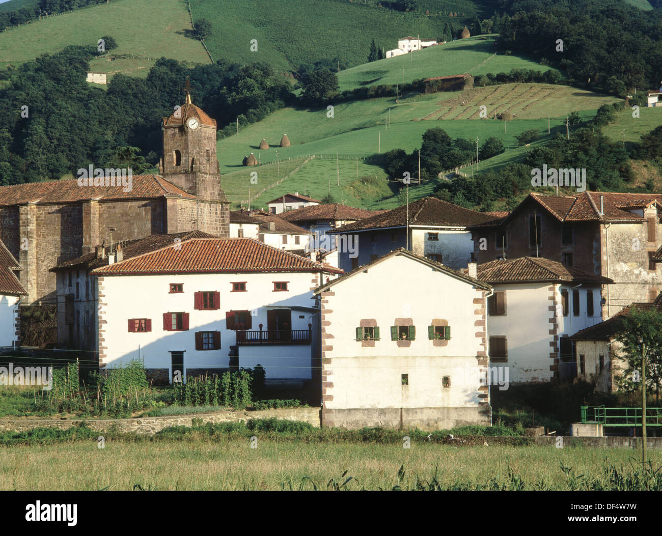 Echalar hi-res stock photography and images - Alamy