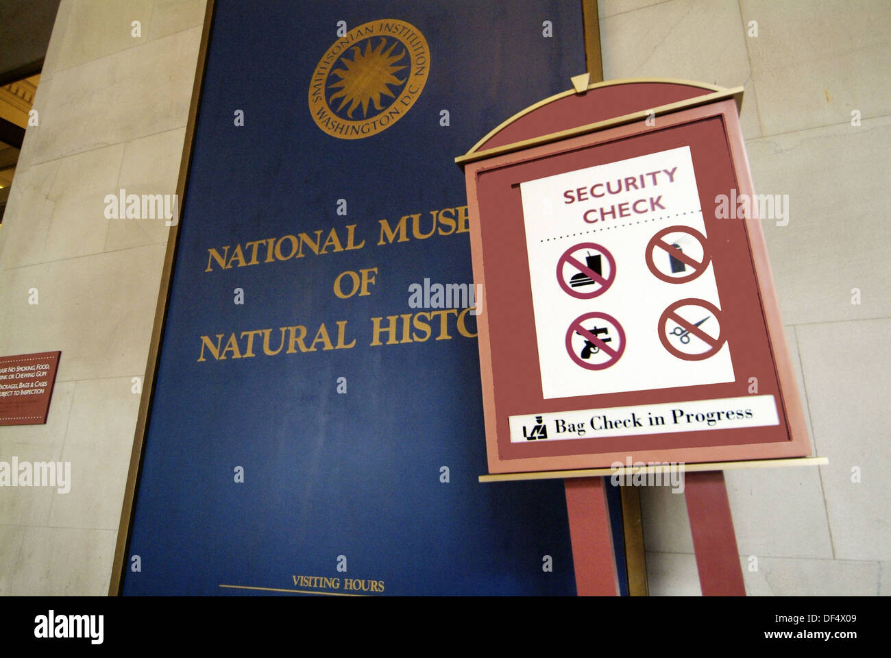 Natural History Museum Sign Board High Resolution Stock Photography and ...