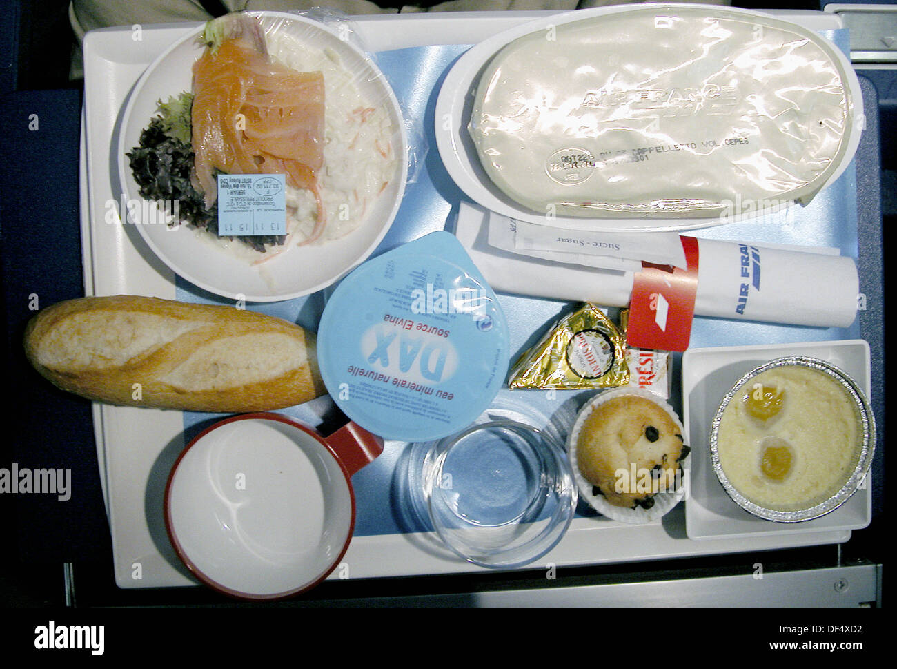 Aeroplane food tray hi-res stock photography and images - Alamy