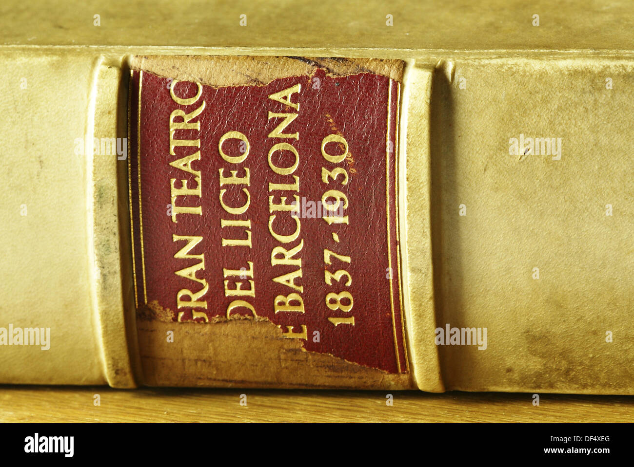 Spanish book hi-res stock photography and images - Alamy