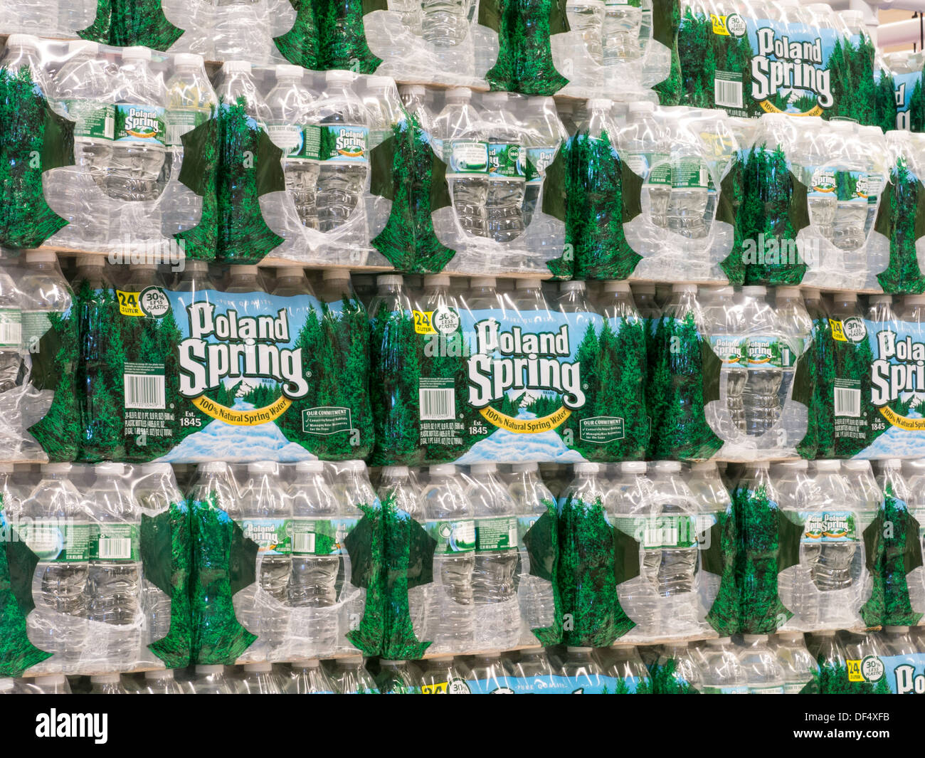 Shaws store hi-res stock photography and images - Alamy