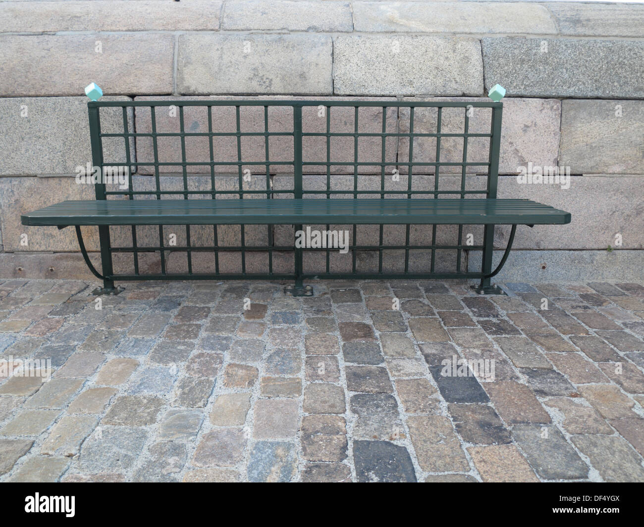 wood and metal city bench seat on street Stock Photo - Alamy