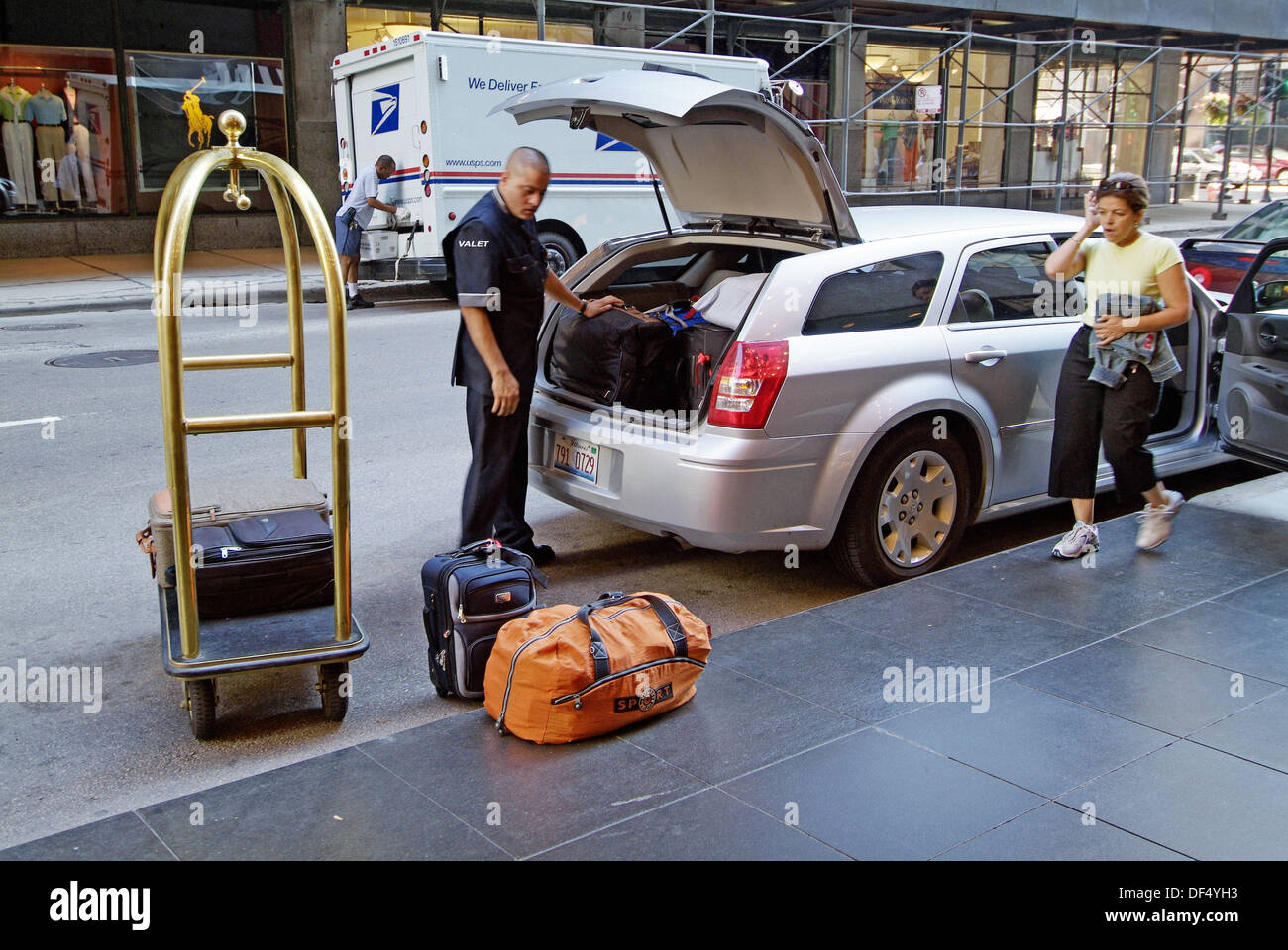 Valet only hi-res stock photography and images - Alamy