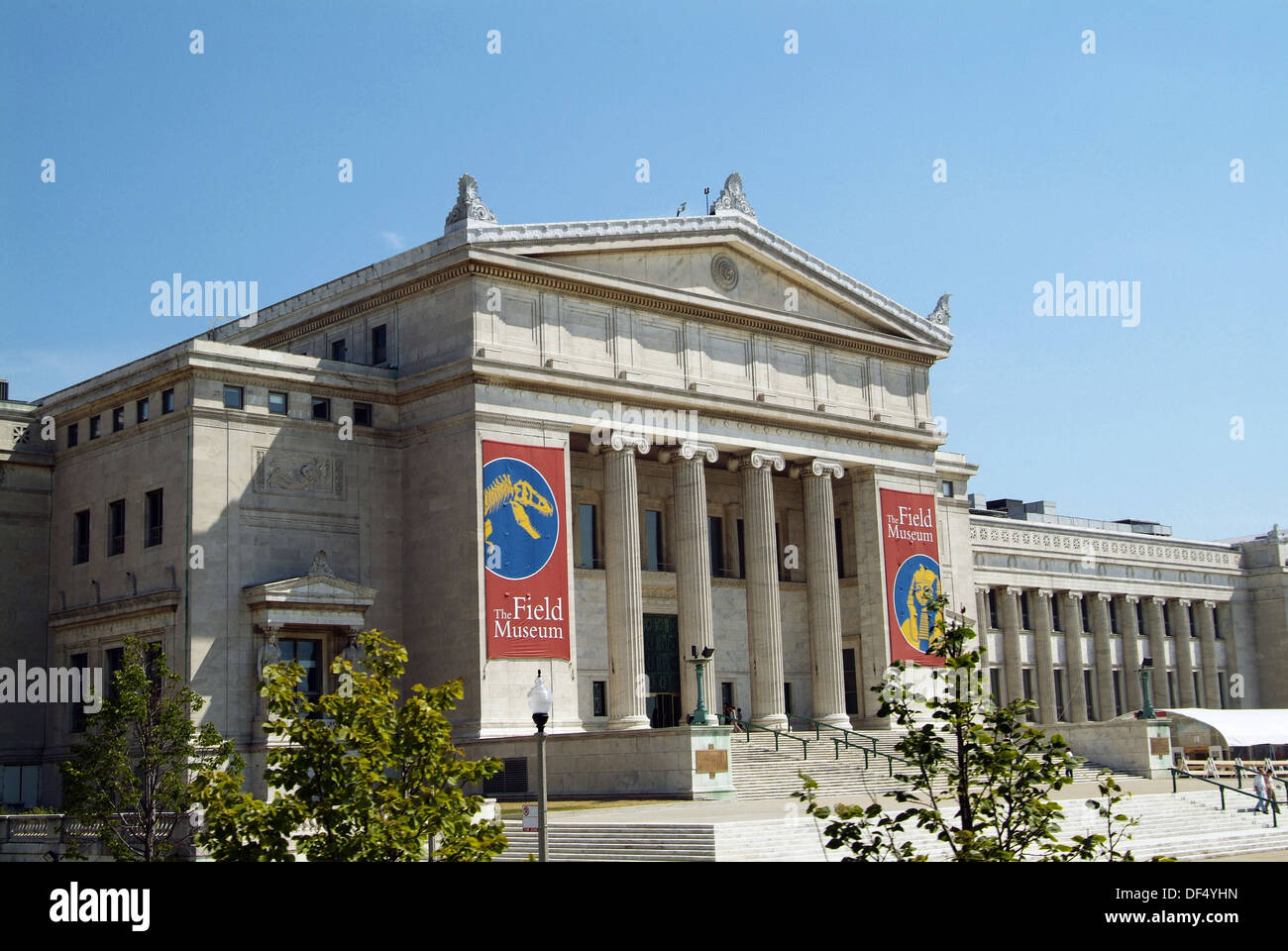 Chicago Field Museum Facade High Resolution Stock Photography and ...