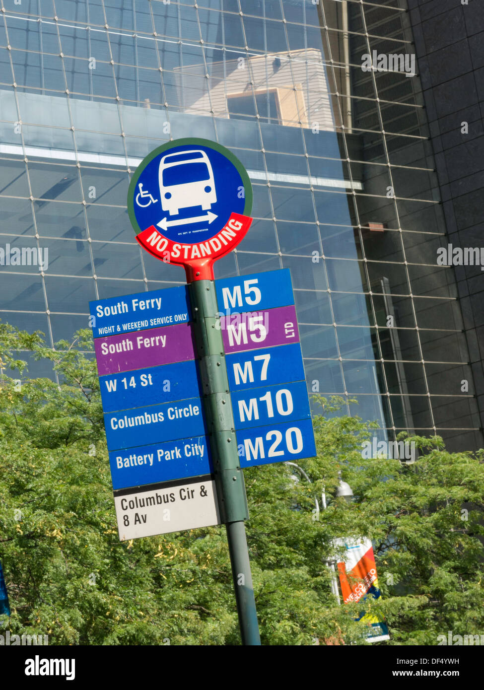 Long Island Bus Stop Sign Long Island Bus On The Move Discover 30
