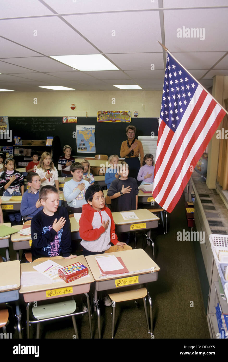 Pledge Of Allegiance School