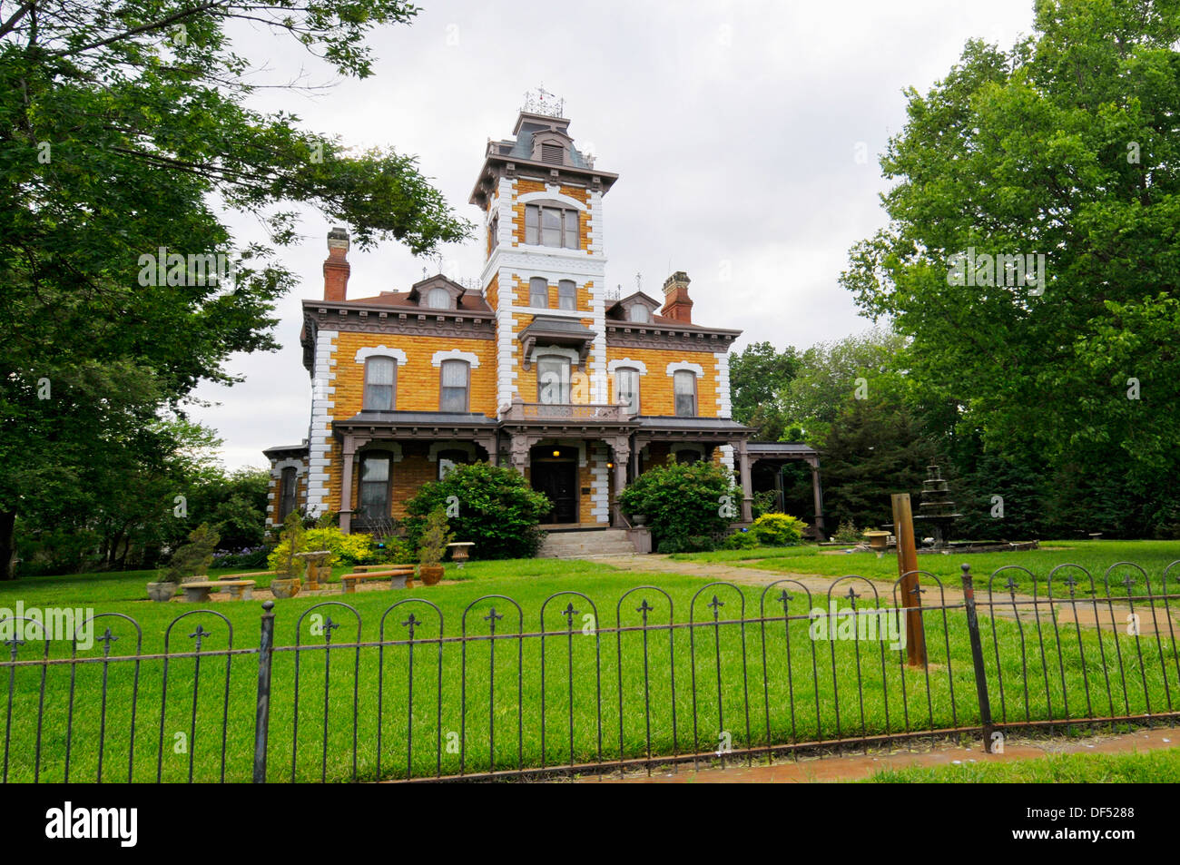 Abilene old hi-res stock photography and images - Alamy
