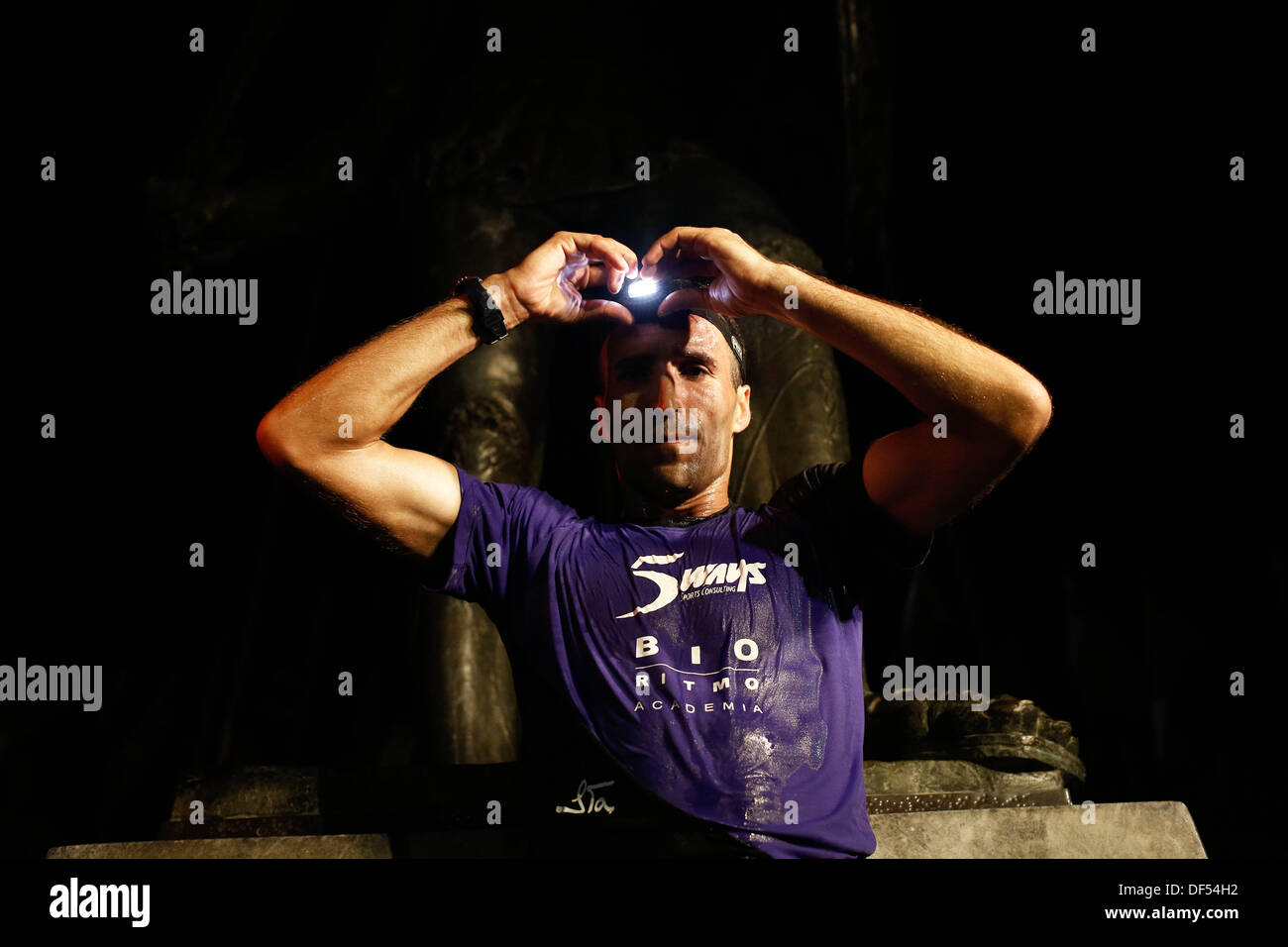 Pheidippides statue hi-res stock photography and images - Alamy