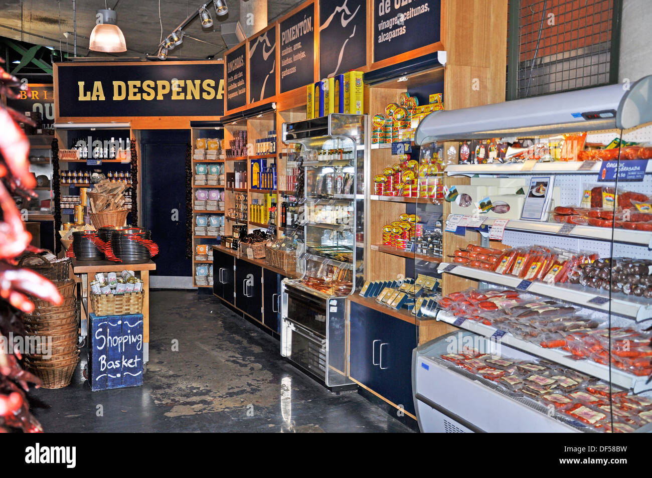 London renowned food market hi-res stock photography and images - Alamy