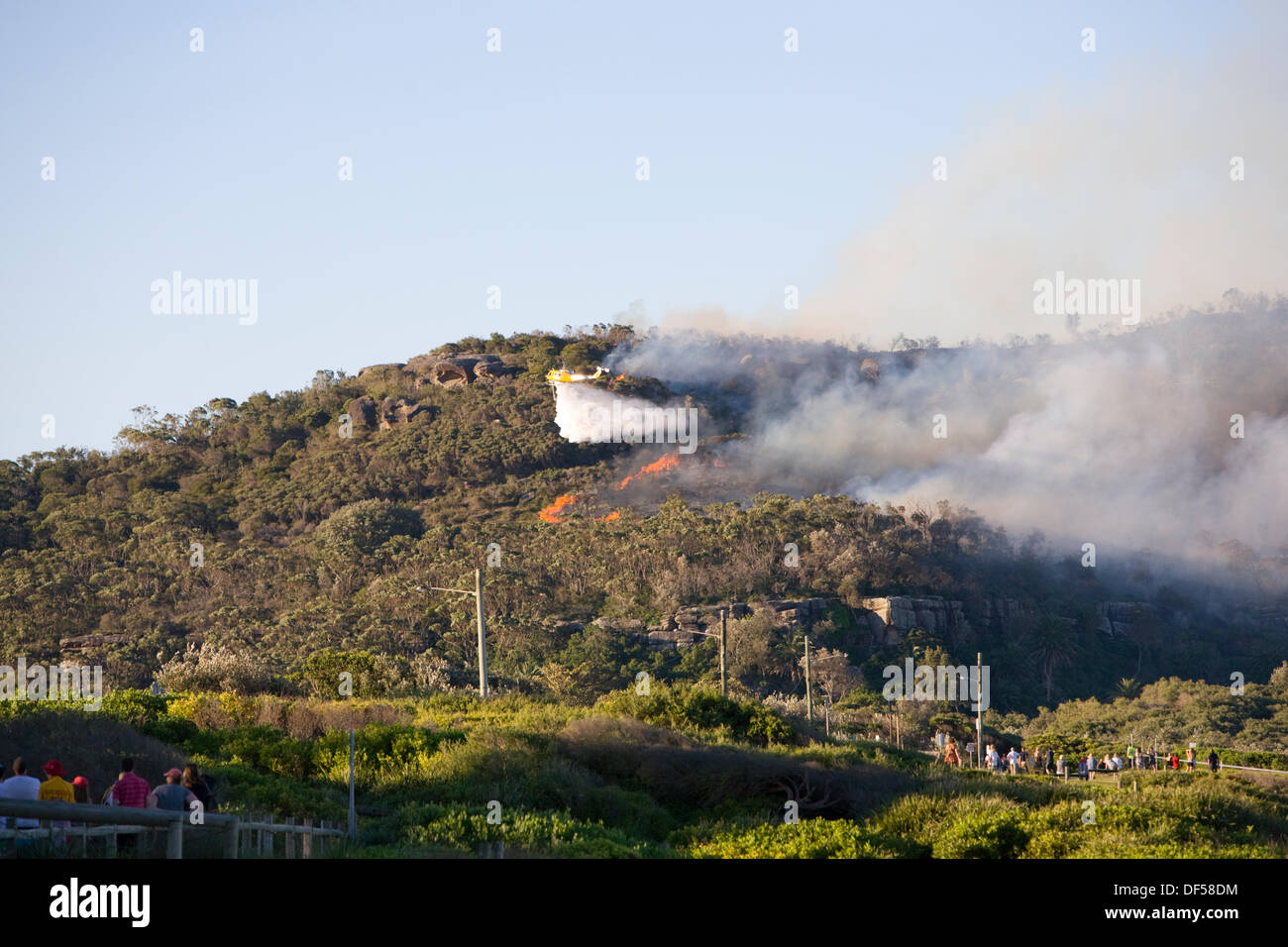 Northern beaches bushfire hi-res stock photography and images - Alamy