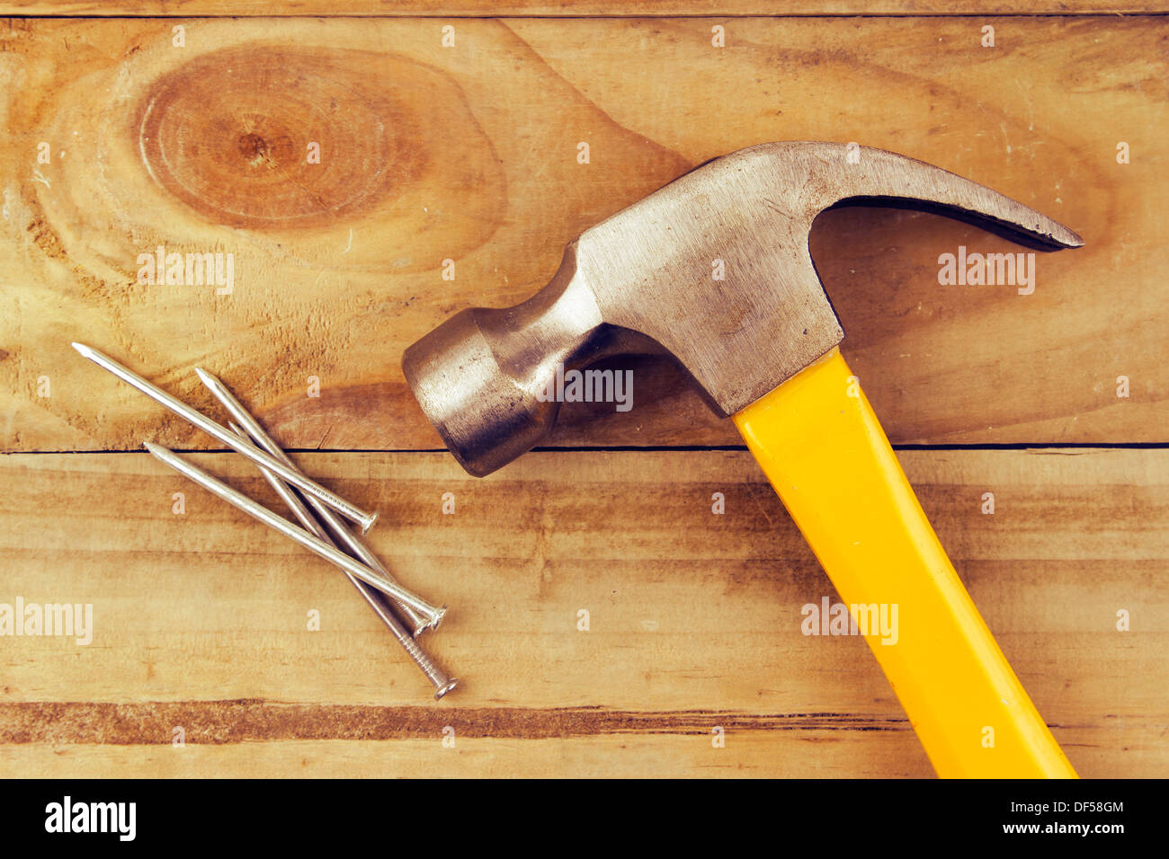 Hammer and nails hi-res stock photography and images - Alamy