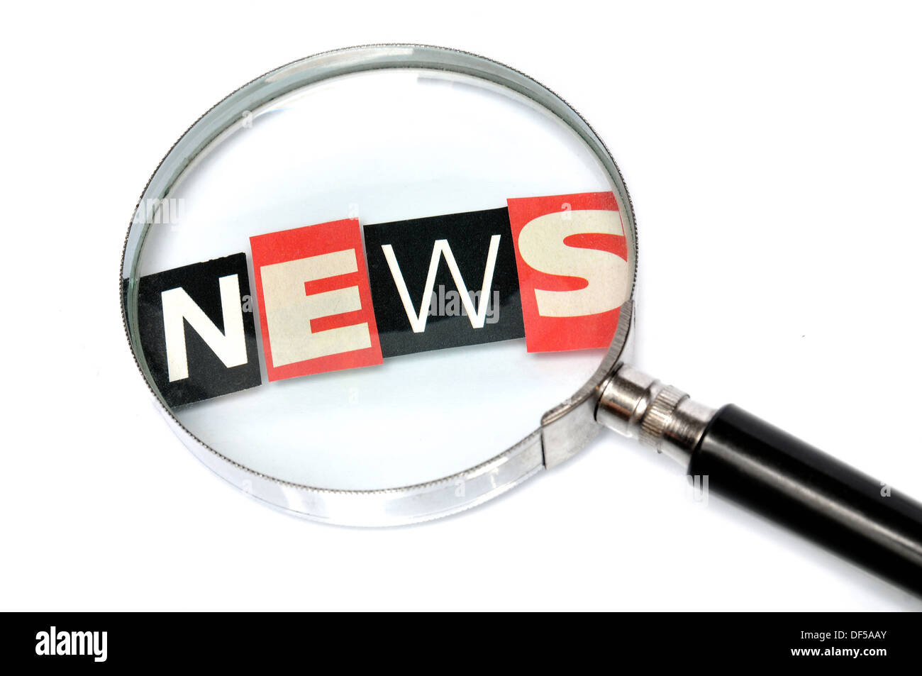 Newspaper magnifying glass hi-res stock photography and images - Alamy
