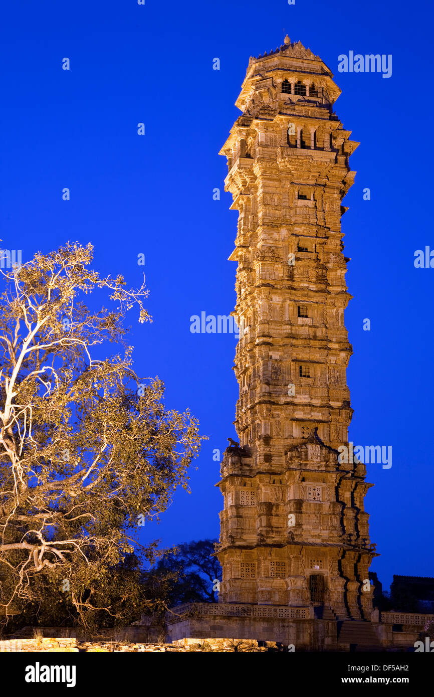 Jaya stambha hi-res stock photography and images - Alamy