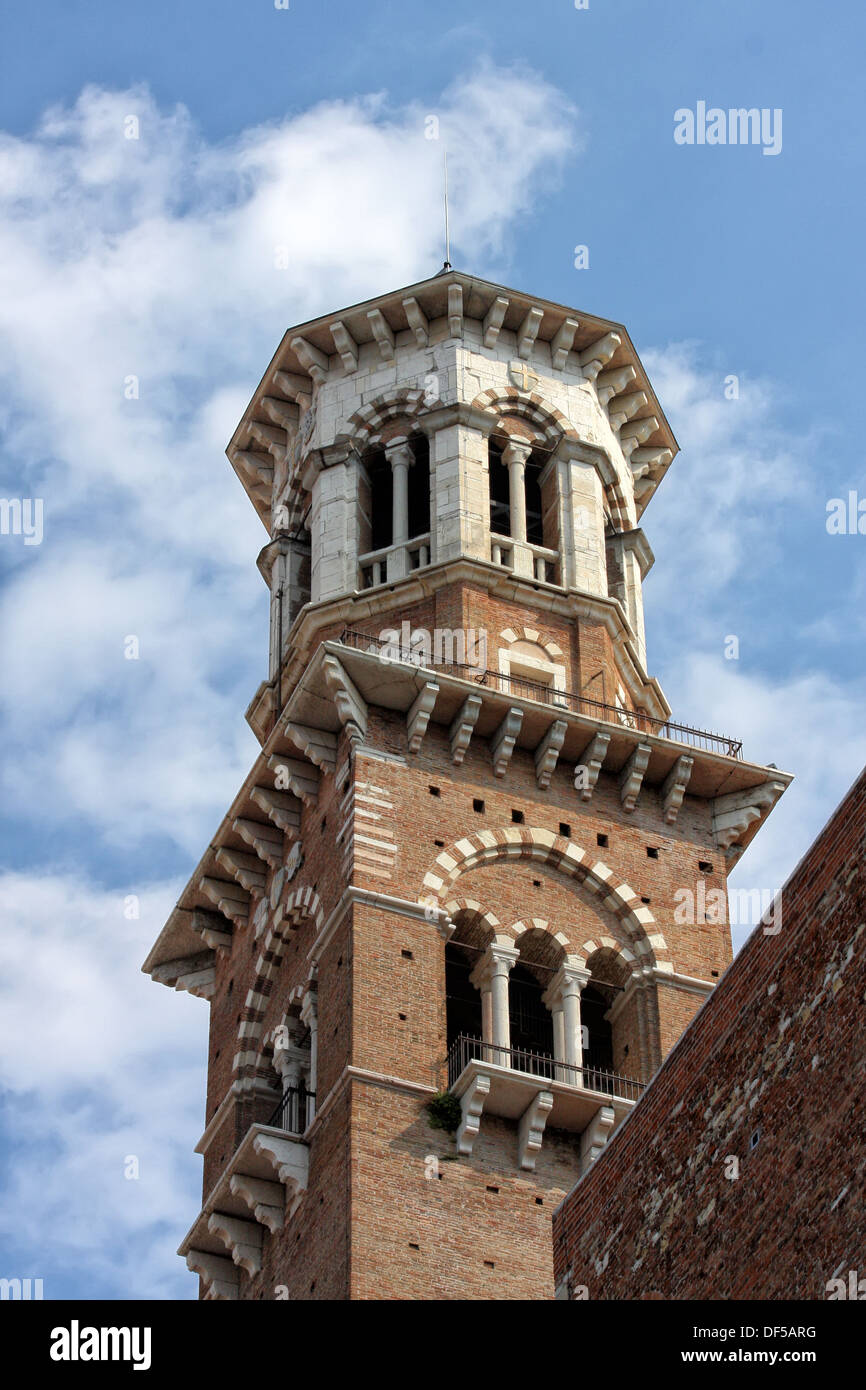 Tower of verona hi-res stock photography and images - Alamy