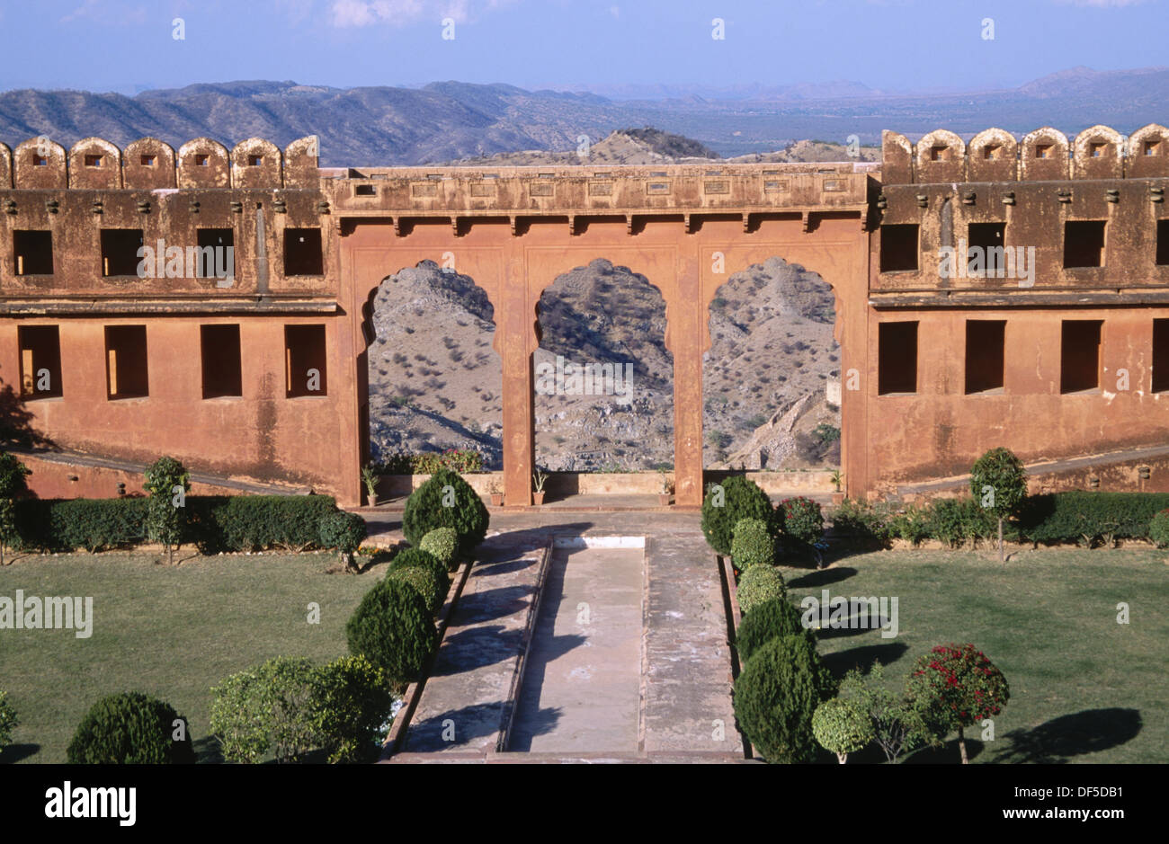 The Mughal Gardens of Jaigarh Fort (Victory Fort) Jaipur. Rajasthan ...