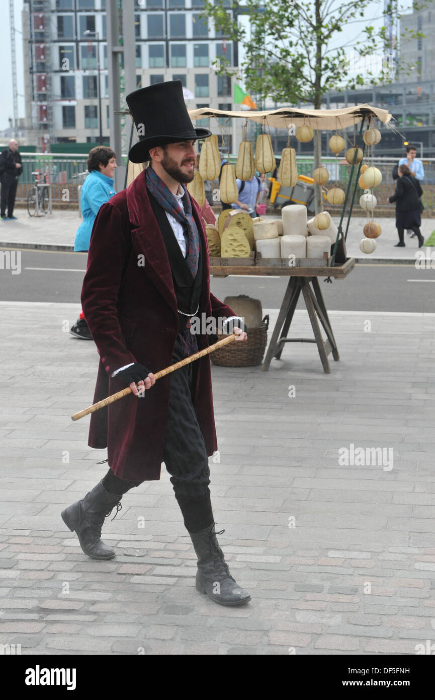 Victorian stove pipe hat hi-res stock photography and images - Alamy