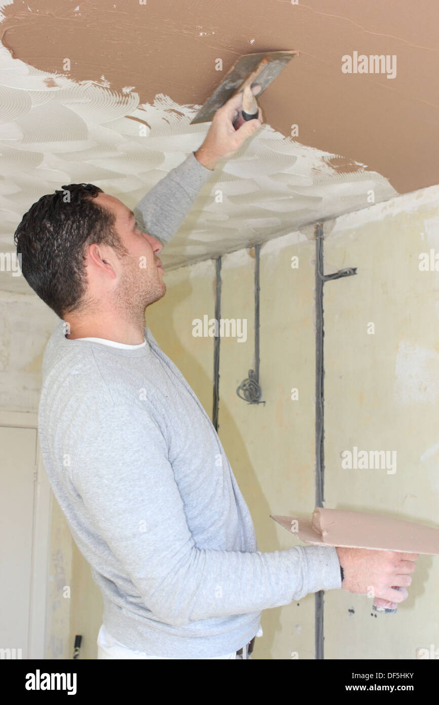 Skimming plaster board hi-res stock photography and images - Alamy