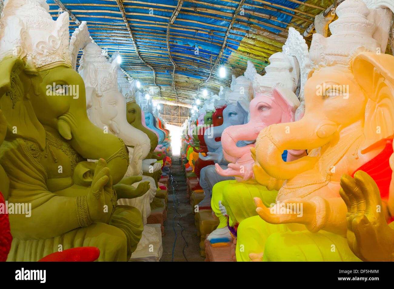 Stages of completion hi-res stock photography and images - Alamy