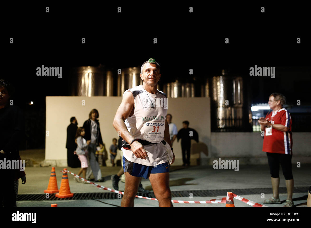 Ancient greek athletes runner hi-res stock photography and images - Alamy