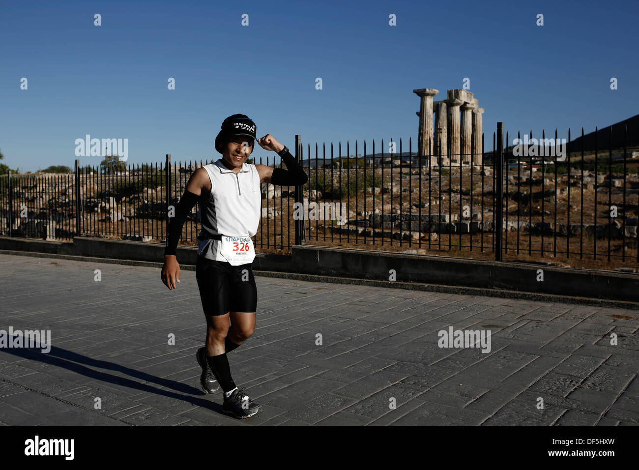 Ancient greek athletes runner hi-res stock photography and images - Alamy