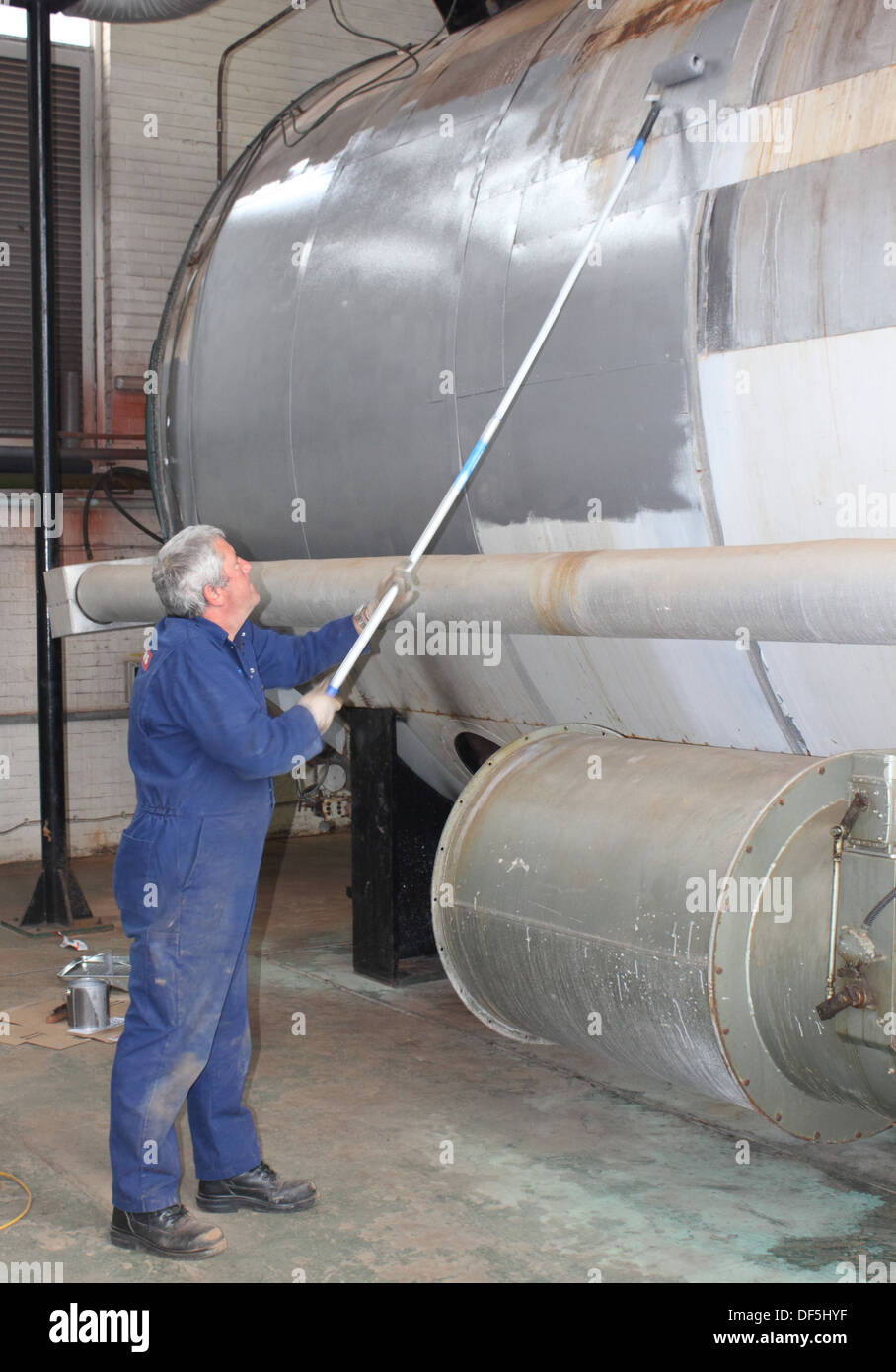 Ppe painting hi-res stock photography and images - Alamy