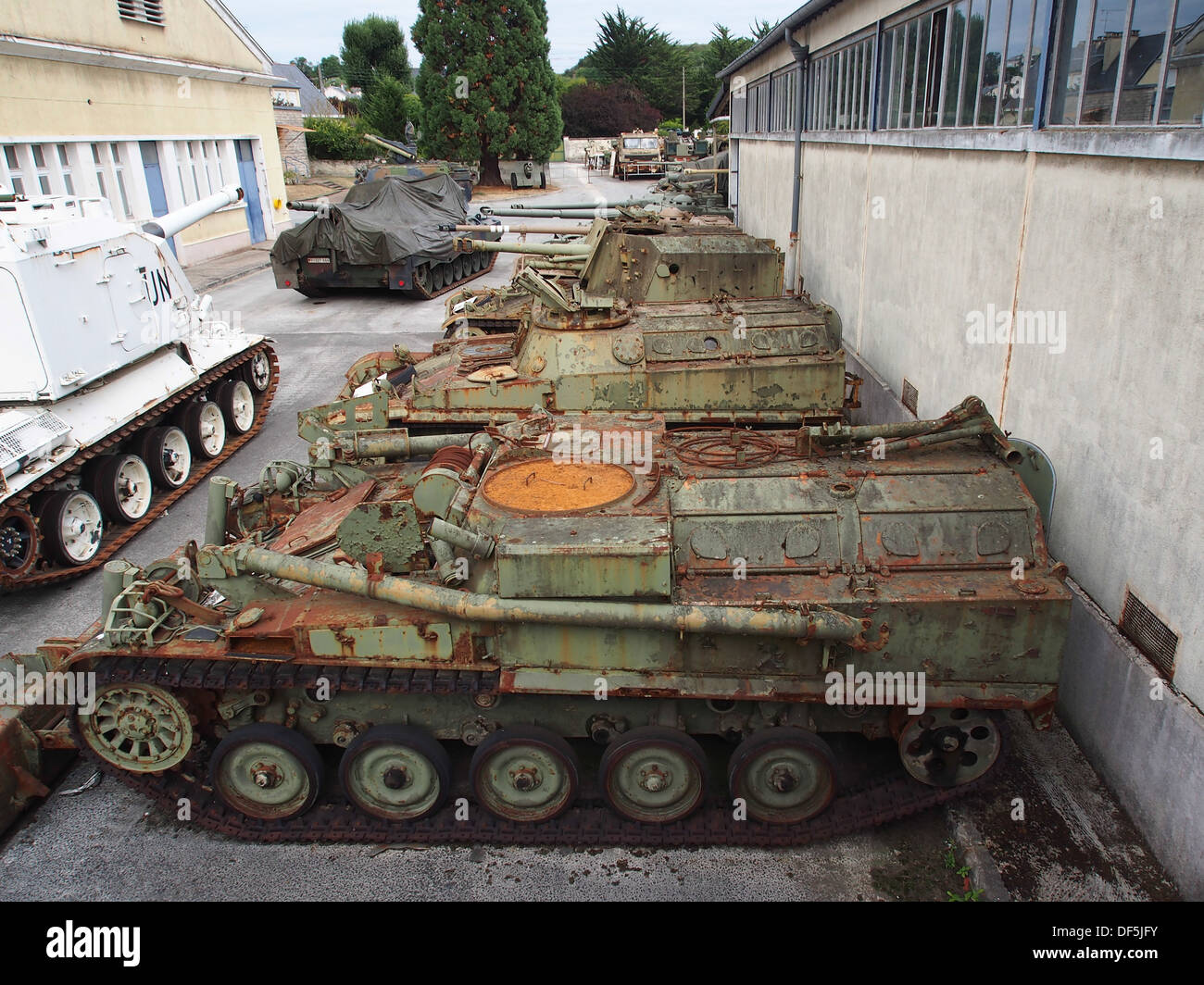 The AMX-13 VCG is a French light tank displayed at the Musée des ...