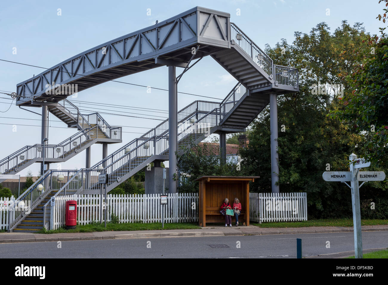 elsenham station railway level crossing essex england uk gb Stock Photo ...