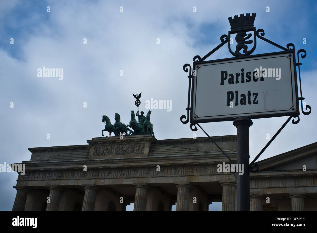 Sign indicates the location of the Pariser Platz, near the Brandenburg ...