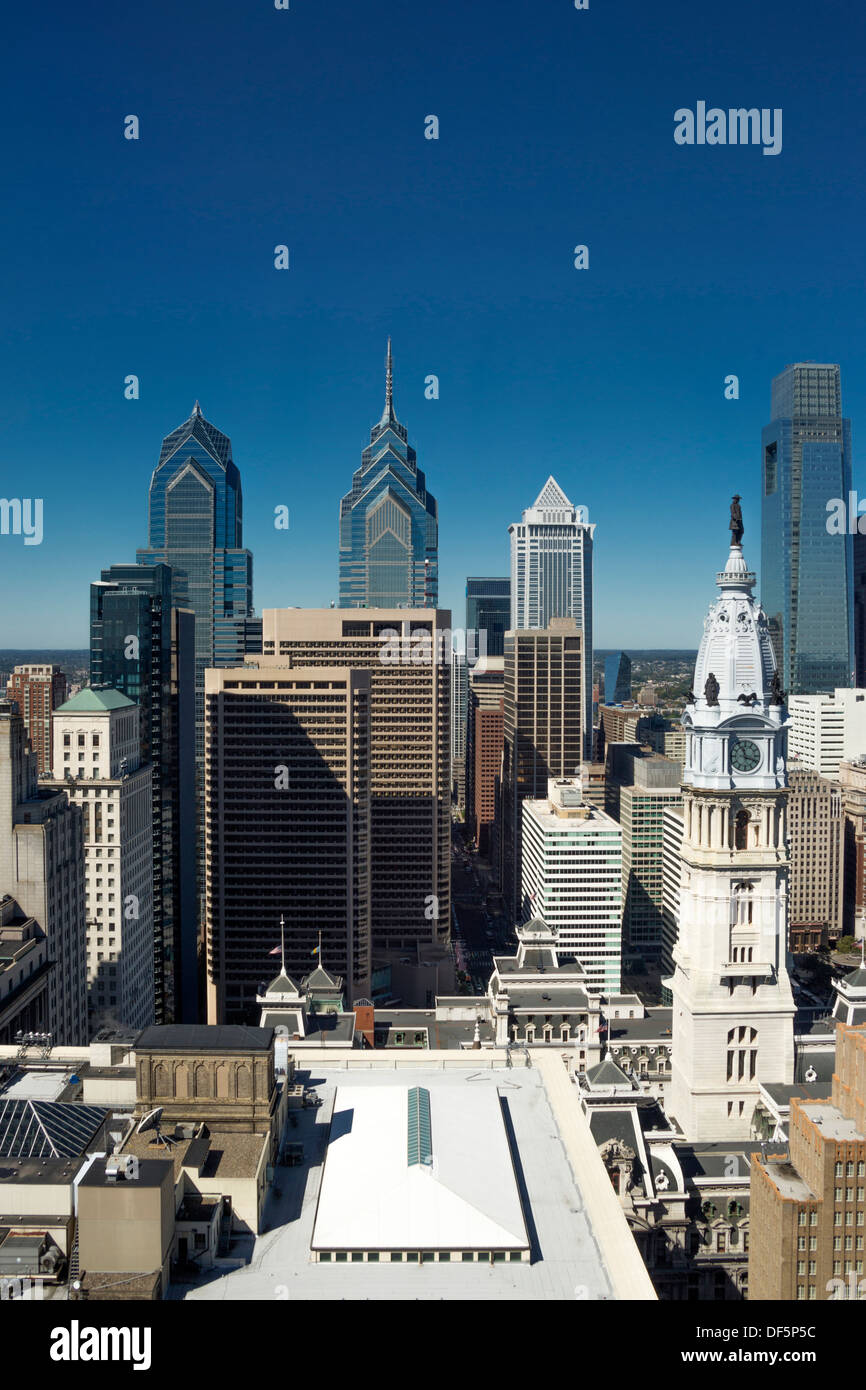 DOWNTOWN SKYLINE PHILADELPHIA PENNSYLVANIA USA Stock Photo - Alamy