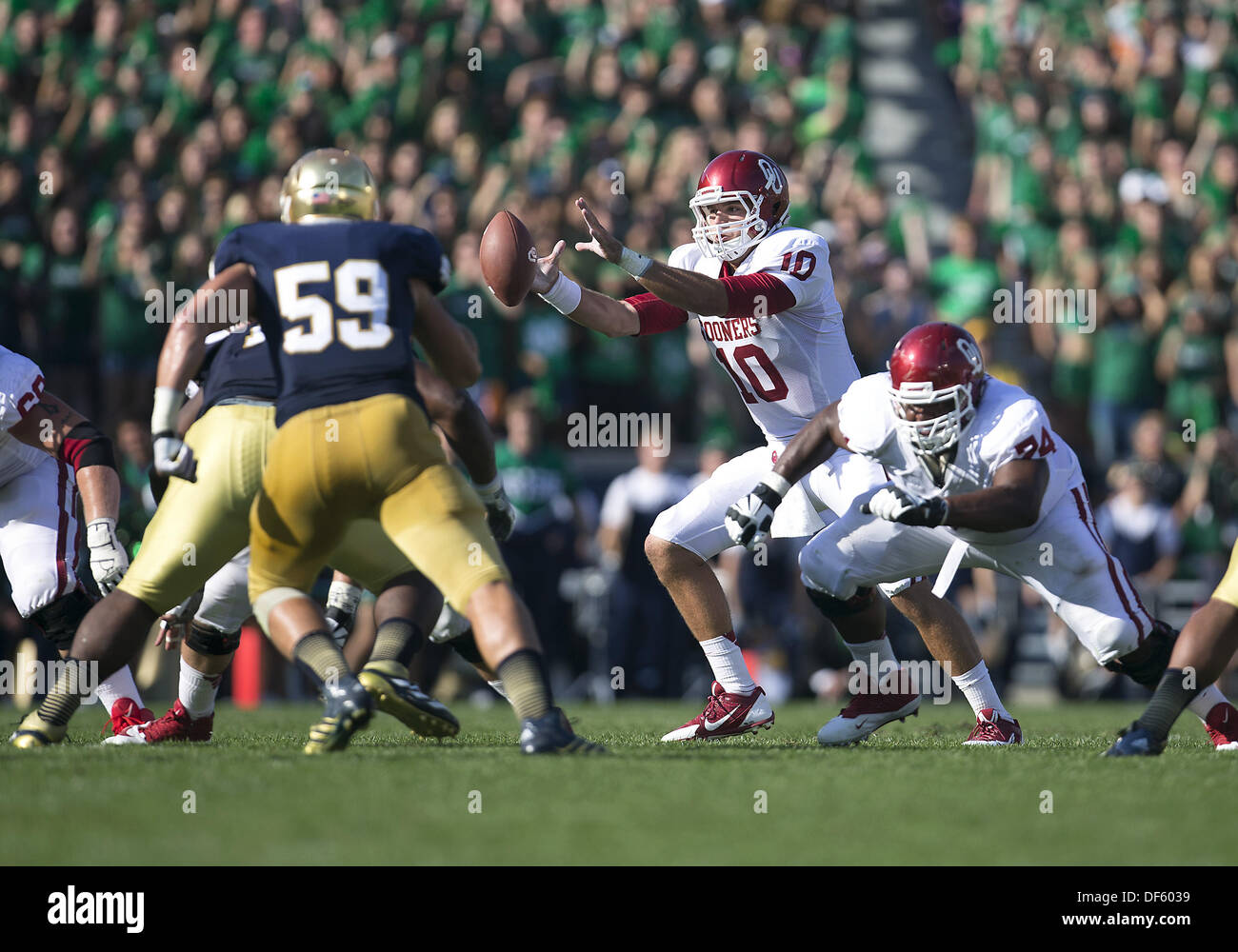 South Bend, Indiana, USA. 28th Sep, 2013. CORRECTED CAPTION ...