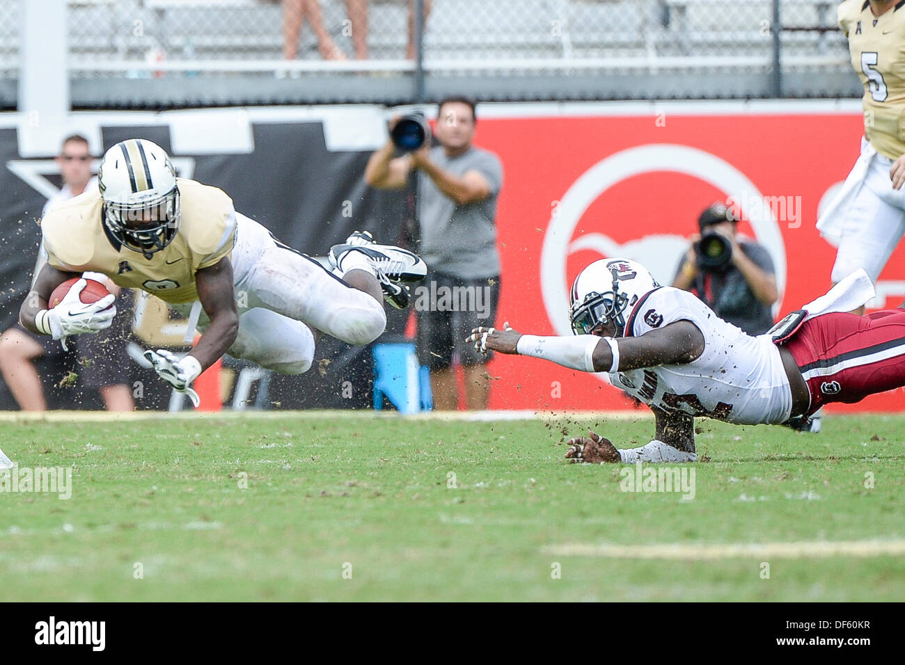 September 28, 2013 - Orlando, FL, U.S: UCF Knights running back Storm ...