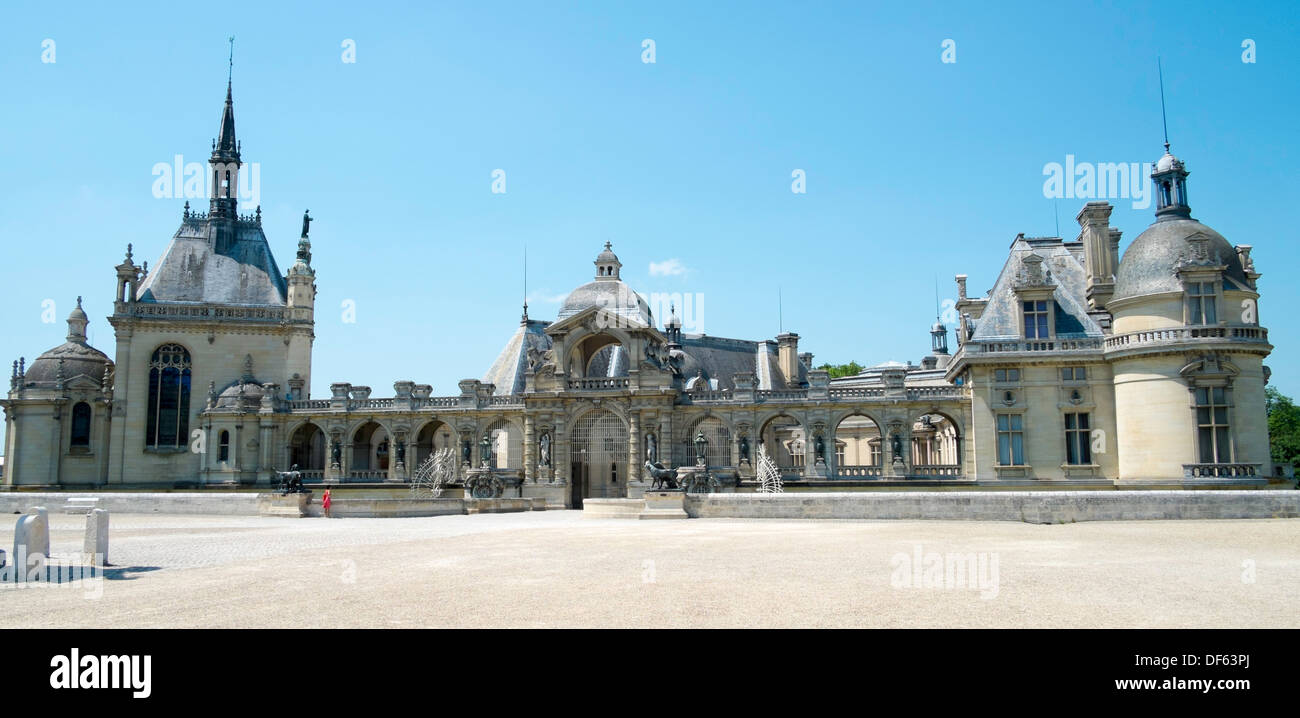The exterior of Chateau de Chantilly, Chantilly, France Stock Photo - Alamy