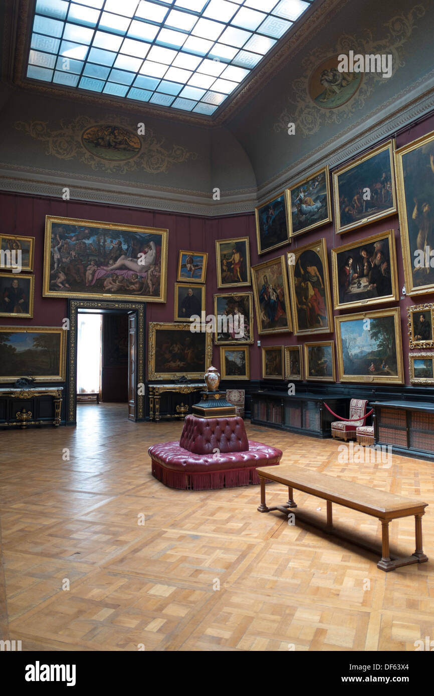 The Painting Gallery of the Musee Conde at the Chateau de Chantilly ...