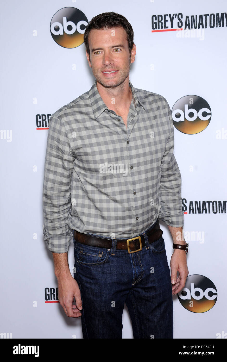 Hollywood, California, USA. 28th Sep, 2013. Scott Foley arrives for the ...